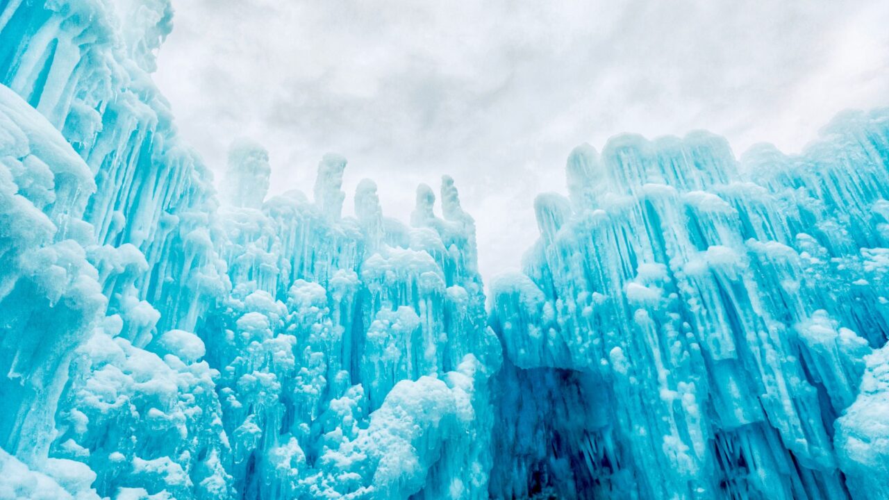 A Full Guide To Visiting the Ice Castles in Colorado